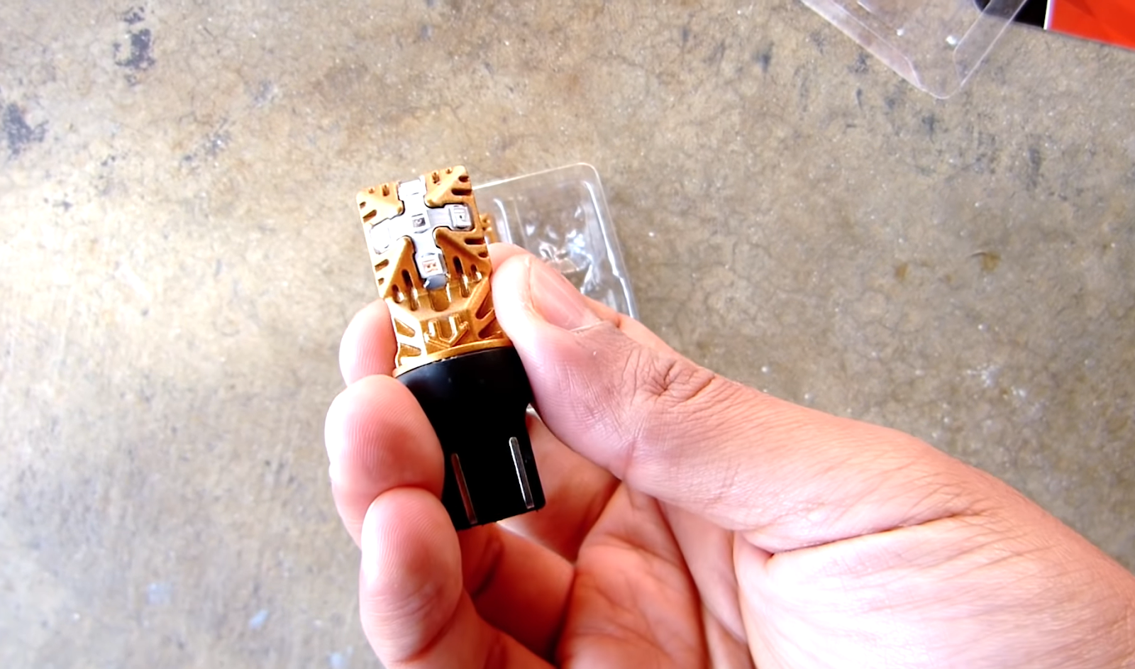 7440 vs. 7443: Which Works Better for Your Car?